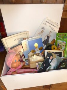 How to Make a Memory Box for Residents with Dementia | Cedar Hill ...