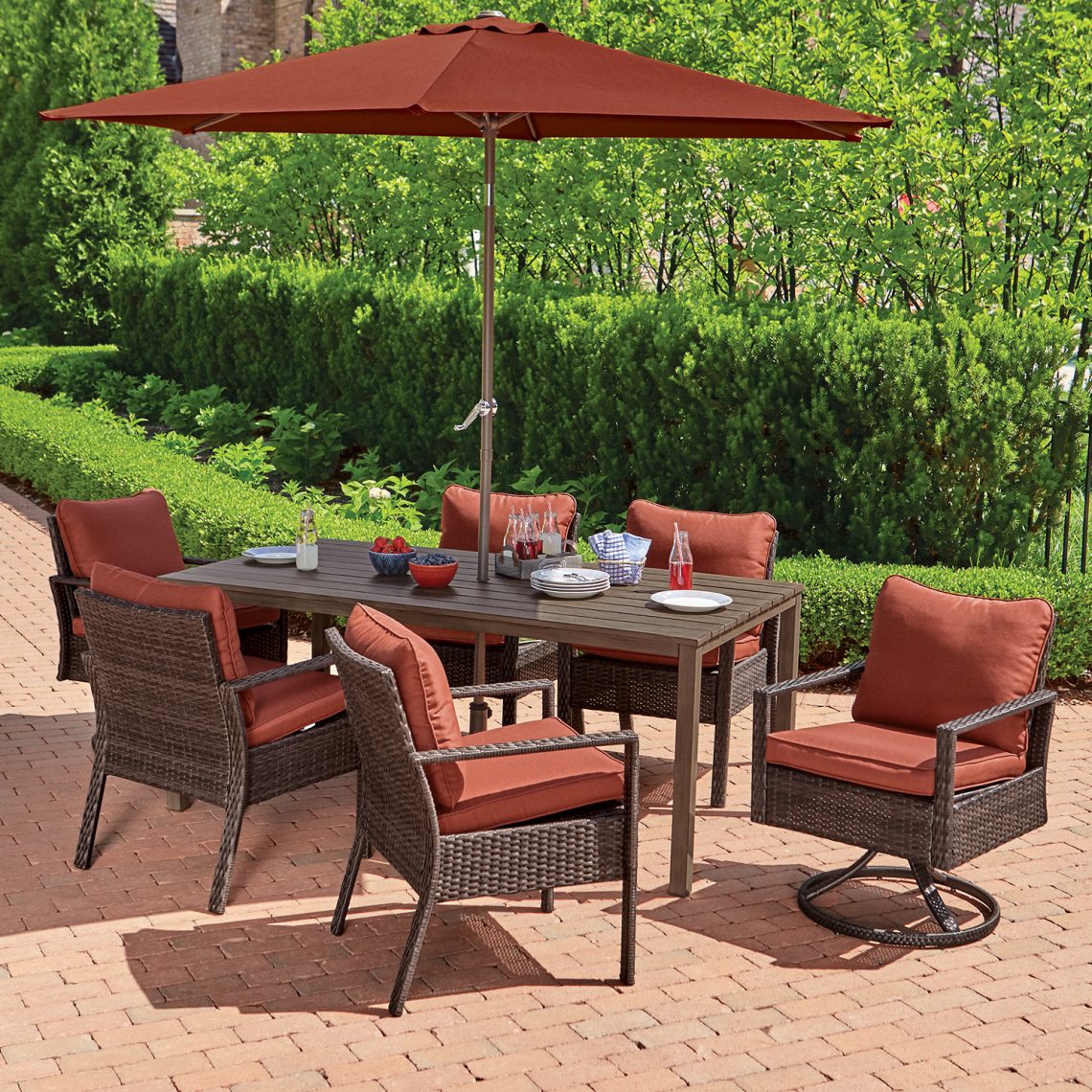 Outdoor Furniture La Grange - Transform Your Backyard Patio | Hortons ...