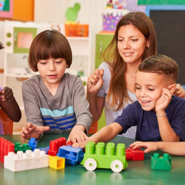 How Different Types of Play Helps Children Develop | Jaycees Early ...