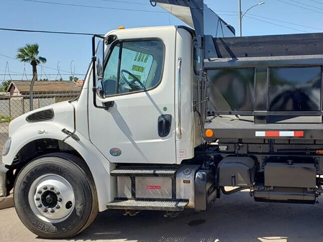2014 Freightliner Dump Trucks